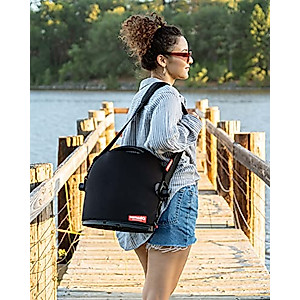 nomadiQ Portable Gas Grill + Protective Sleeve