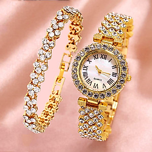Weicam Elegant Women Crystal Bangle Analog Quartz Wristwatch (Gold)
