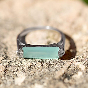 AzureBella Jewelry Green Chalcedony Bar Ring Rhodium on Sterling Silver- Nontarnish -9