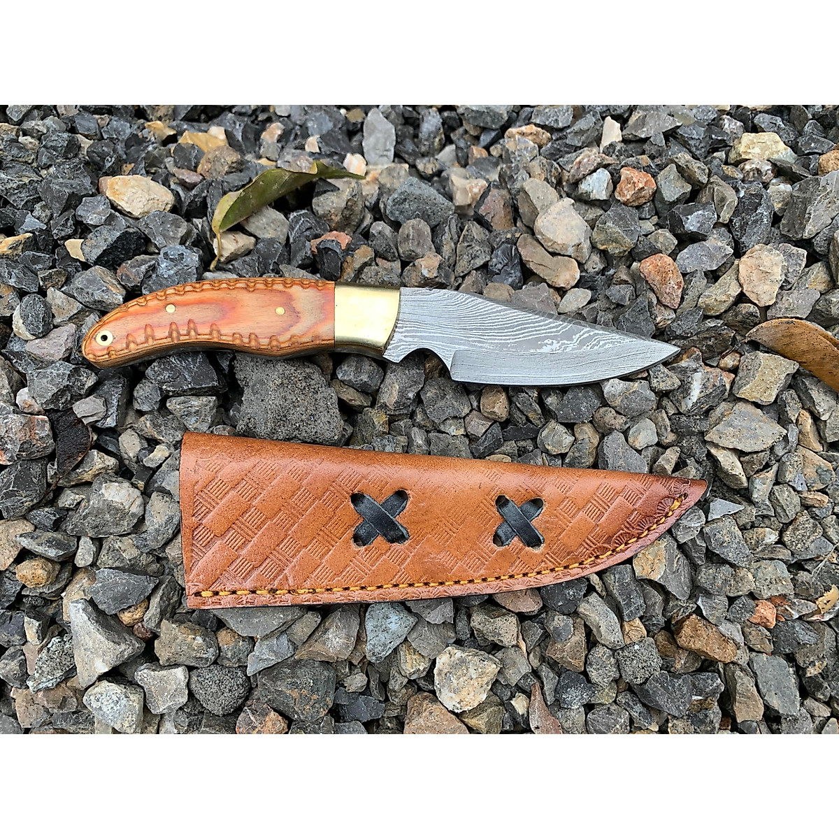 NUSHBA 014 handmade Damascus Steel Hunting Skinner knife with Cow Brown Leather Sheath Fixed blade knives for men