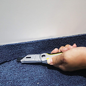 XW Folding Carpet Knife, Razor Blade Heavy Duty Utility Knife with Protective Cap, Extra 5 Blades Included