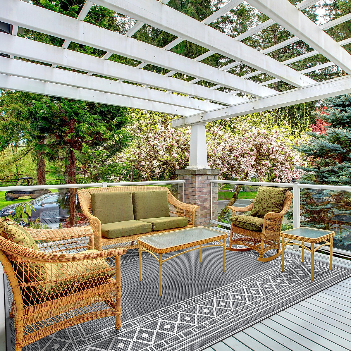 GENIMO Outdoor Rug 6'x9' for Patio Clearance, Reversible Plastic Straw Outdoor Area Carpet Waterproof, Camping Outside Mat for Outdoor Decor, RV, Deck, Camper, Balcony, Picnic, Grey & White