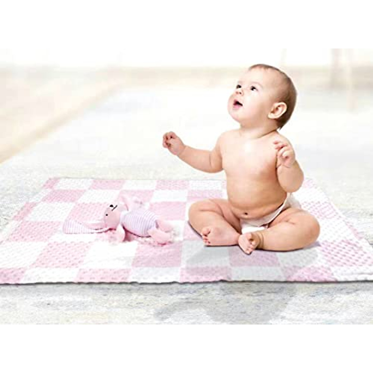 Newborn Blanket & Bunny Girl Gift Set, Ultra Soft and Cuddly, Pretty in Pink, Baby Plush Polka dot, (Pink) This Could be The Baby's Best Friend for a Lift time.