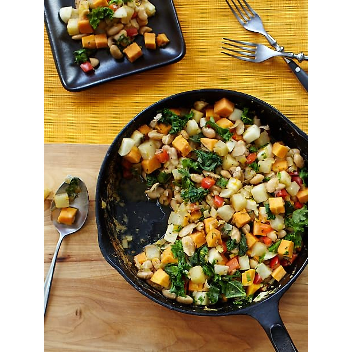 Forks Over Knives―The Cookbook. A New York Times Bestseller: Over 300 Simple and Delicious Plant-Based Recipes to Help You Lose Weight, Be Healthier, and Feel Better Every Day