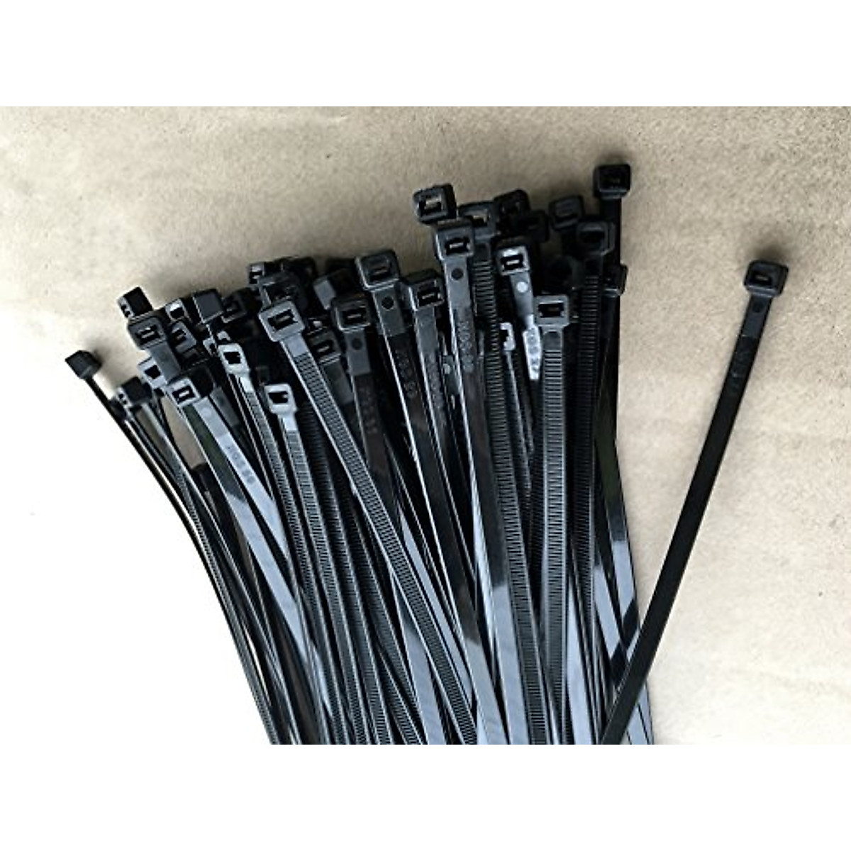 NewNewStar 14.6" 100Pack Heavy Duty Nylon Cable Zip Ties, 50 lb Test, 4.8mm Wide and 370mm Long (Black)