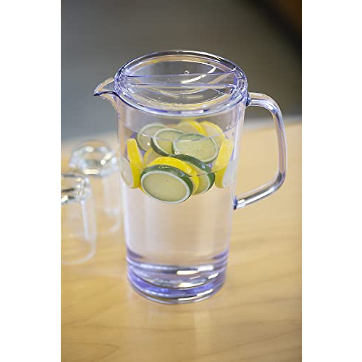 Service Ideas 10-00403-000 Cold Beverage Pitcher with Lid, 64 Ounces, 1.9 Liter, BPA-free, Stanley Commercial, Clear