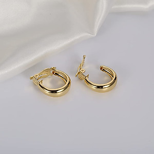 FAMARINE Gold Hoop Clip on Earrings for Women Fashion Hoops Clip Earrings Non Piercing Earrings