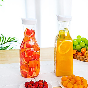 TOMNK 2pcs 50oz Plastic Pitcher with Lids, Plastic Juice Carafe for Mimosa Bar, Drink Pitcher, Water Carafe, Milk Container, Circle Water Bottle