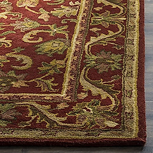 SAFAVIEH Antiquity Collection 2'3" x 4' Red / Red AT52E Handmade Traditional Oriental Premium Wool Accent Rug