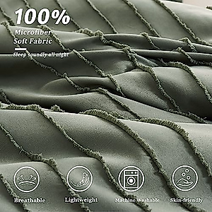 WURUIBO Queen Comforter Set,7 Pieces Bed in a Bag Green Tufted Comforters Queen Size,Stripe Textured Soft Microfiber All Season Bedding Set(Green,Queen)