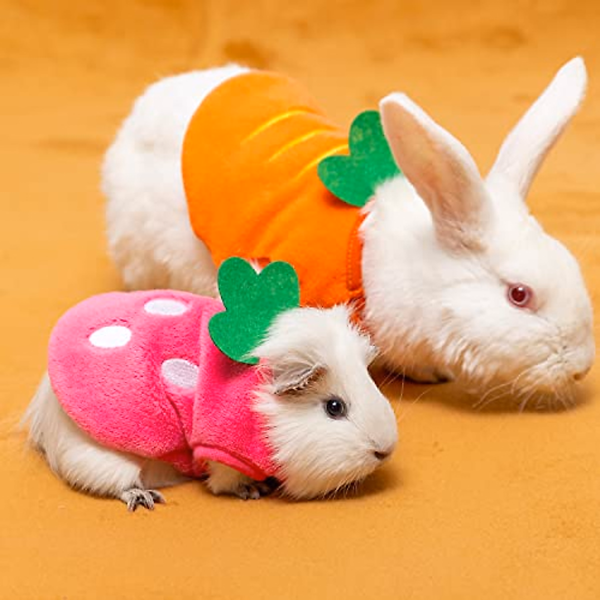 TUKOAW Guinea Pig Clothes - Cute Strawberry & Carrots Pet Colthes for Guinea Pig Rabbit Ferret Rat Chinchilla Kitten MiniDogs - Soft Warm Guinea Pig Costume for Winter Fall