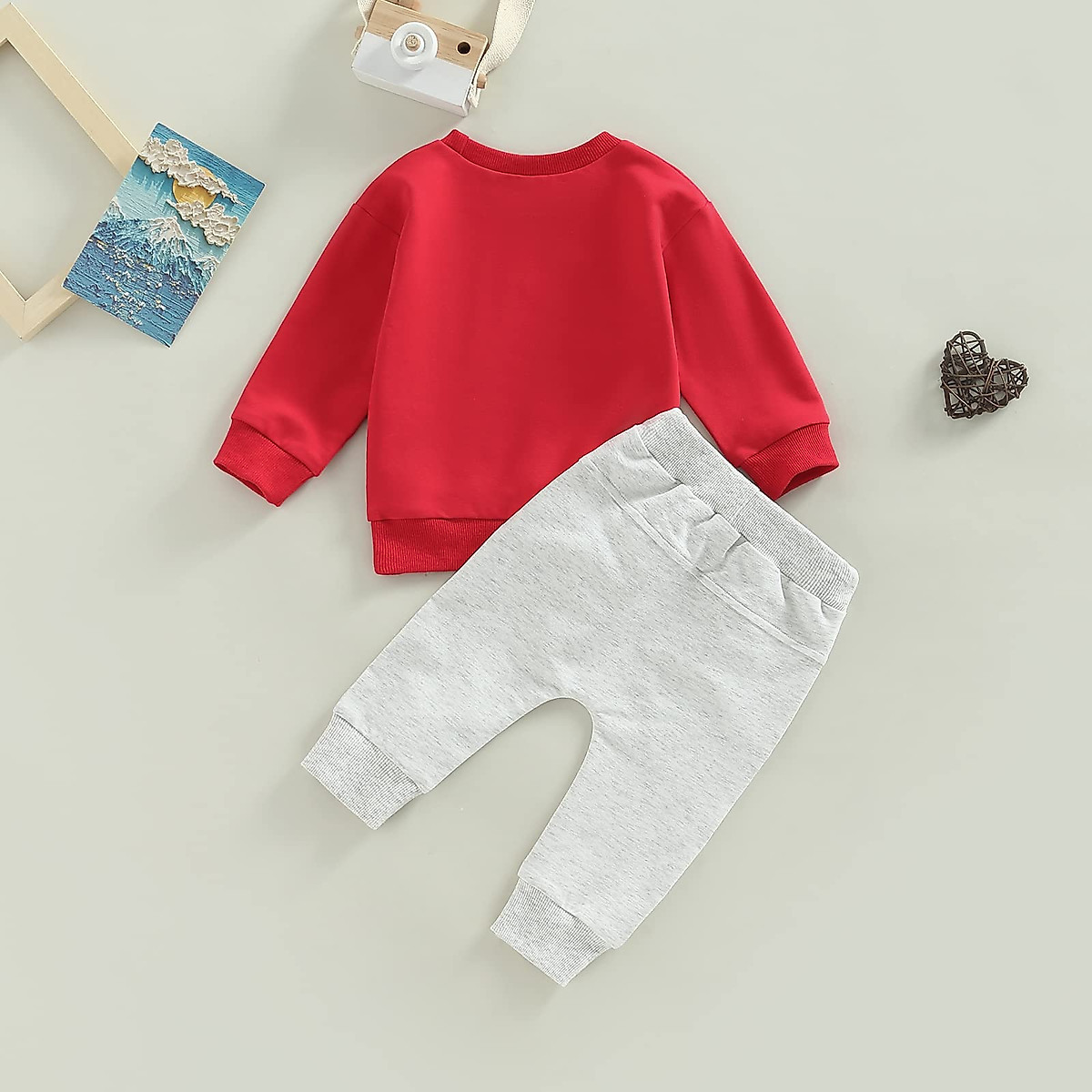 GOOCHEER Infant Baby Boy Valentine 's Day Outfit Long Sleeve Sweatshirt Crewneck Pullover Tops Shirts and Jogger Pants Set (Valentine-Grey, 6-12 Months)