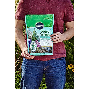 Miracle-Gro Shake 'N Feed Flowering Trees and Shrubs Plant Food