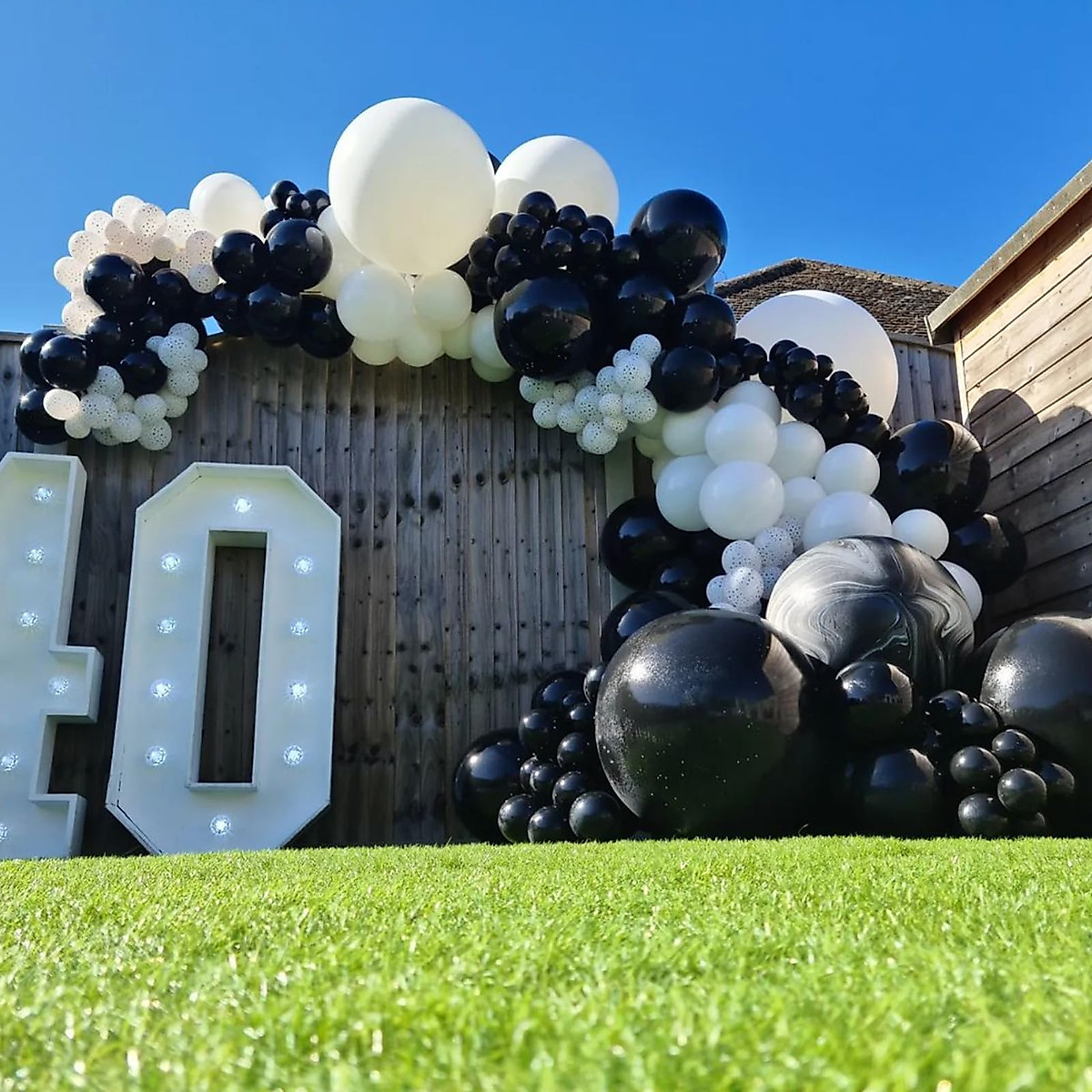 Black and White Balloons, 120pcs White Black Balloon Graland Arch Kit for Birthday Party, Graduation,Bridal Shower, Weddings Decoration