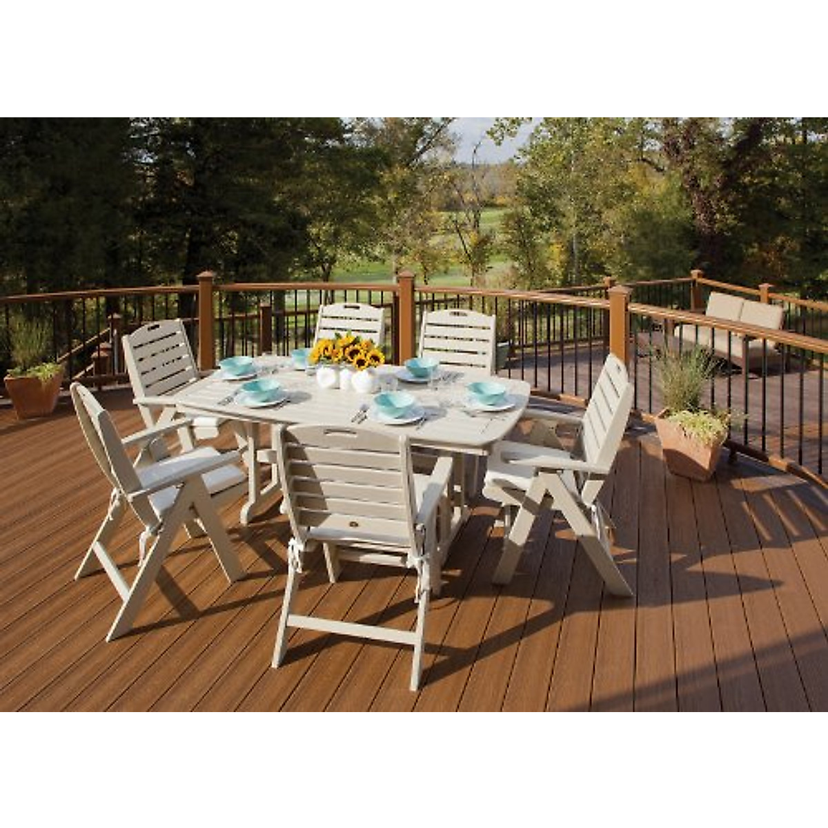 Trex Outdoor Furniture Yacht Club Folding Highback Chair, Sand Castle