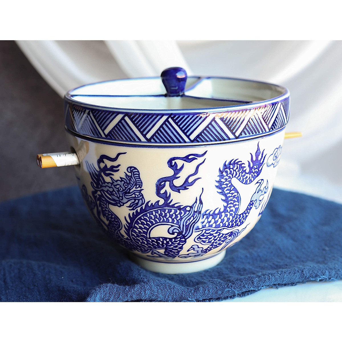 Ebros Japanese Dining Tempura Udon Noodles And Tentsuyu Dipping Sauce Large 6"D Bowl With Condiment Divider Lid And Bamboo Chopsticks And Built In Rest Set (Blue White Oriental Feng Shui Dragon King)