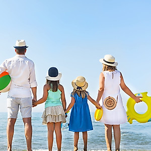 RIANGIE Beach Bag for Women Boho Bag Crossbody Purse Rattan Handwoven Round with Leather Strap