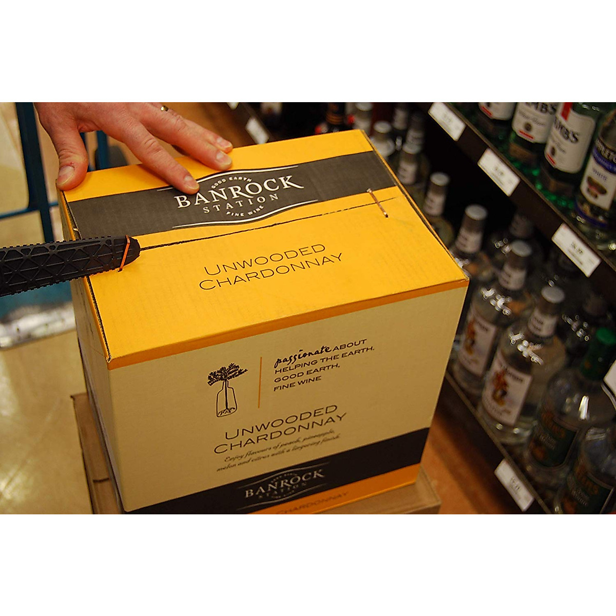 EZ Box Opener, 25 Pack, Opens Glued Taped Stapled Boxes and More, Bladeless, Eliminate All Lacerations and Product Damage, Safer Than Sharp Bladed Utility Knife, Safety Cutter, NO Blade, (25)