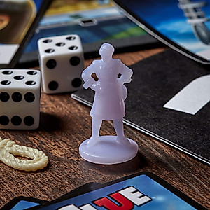 Hasbro Gaming Clue Game Ghost of Mrs. White, Mystery Board Game, Compatible with Alexa, Kids Ages 8 and Up (Amazon Exclusive)