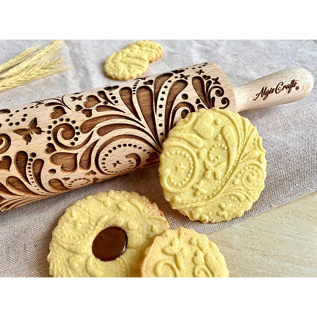 ROLLING PIN SPRING WOODDEN EMBOSSING ROLLING PIN with BUTTERFLIES and FLOWERS EMBOSSED COOKIES GIFT FOR MOTHER FRIEND