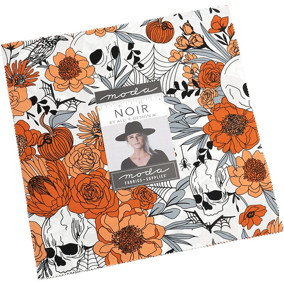 Moda Fabrics Noir Layer Cake by Alli K Design 11540LC, 10 Inches