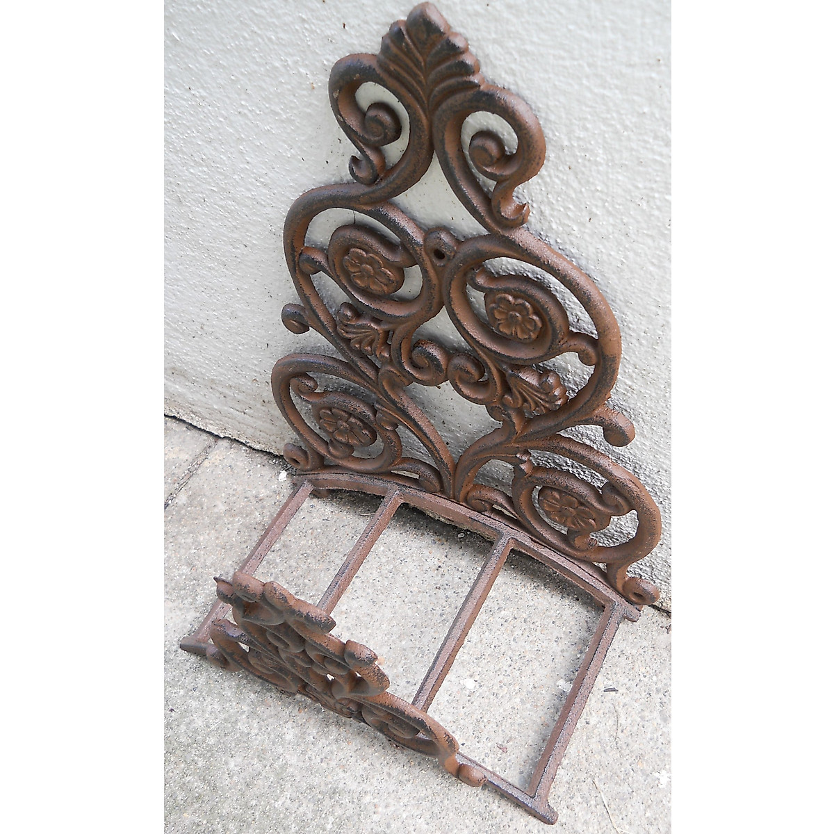 UD Fancy Iron Garden Hose Holder Wall Hose Hanger Reel