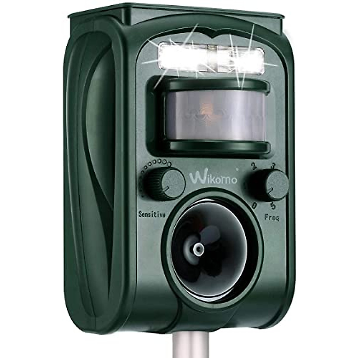 OULAIZ Solar Animal Repeller, 2022 Ultrasonic Mole Repellent, Rat, Squirrel, Deer, Raccoon, Skunk, Rabbit, Mole, Dog, Cat, Waterproof with Motion Detector, USB Rechargeable, Flashing Light