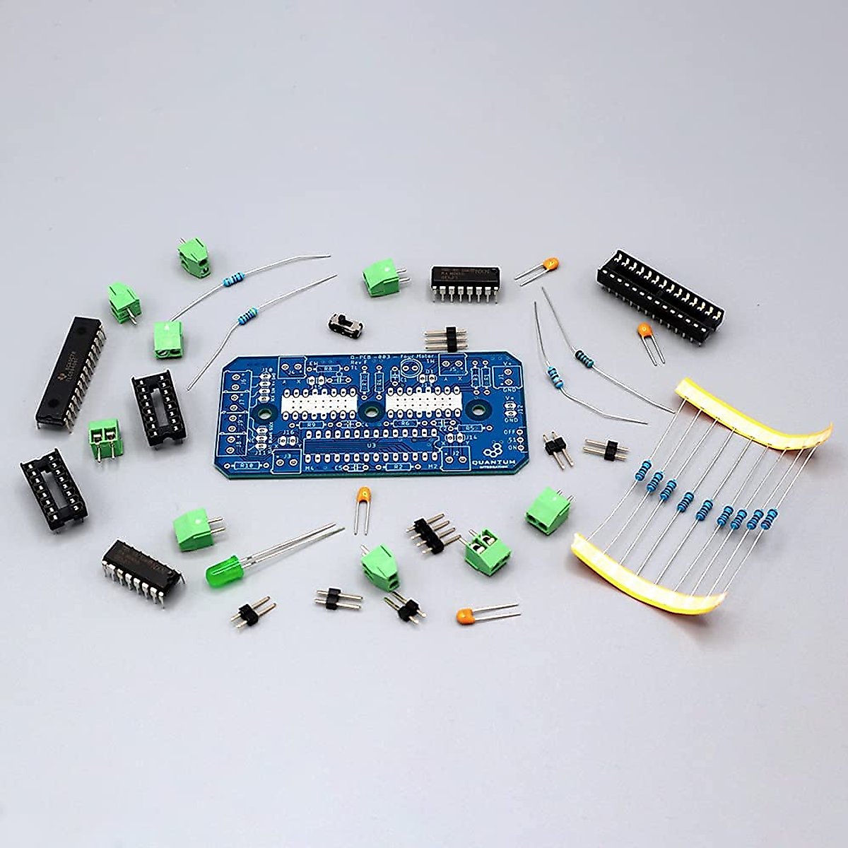 Quantum Four Motor Driver Soldering Projects DIY Electronics Kits with Online Documentation - Soldering Practice Kit for Learning Teaching, Compatible with Microcontrollers Like Arduino