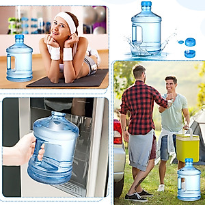 Hoolerry 2 Pieces Water Bottle 1 Gallon Round Plastic Water Jug with Handle Reusable Leak Proof Bottle for Gym Sports Office Daily Cold Liquids Drinking Use, Blue