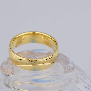 NIUCCI Stainless Steel Yellow Gold Filled Band Ring for Men Women Wedding Bands Thumb Finger Ring, Width 6mm, Size 8