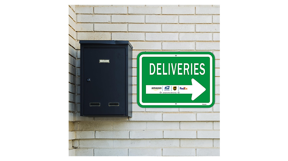 Right Arrow Sign for Package Deliveries - 10" x 14"