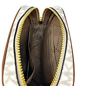 Jet Set Travel Medium Logo Crossbody Bag