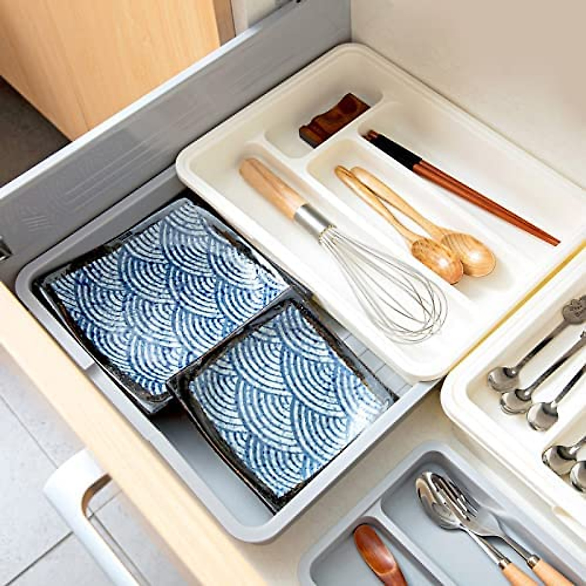 HornTide 3-in-1 Cutlery Tray Expandable Utensils Holder Plastic Kitchen Drawer Organizer for Silverware Storage and More - Gray