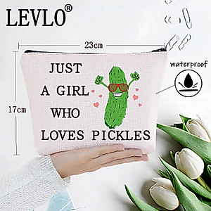 LEVLO Funny Pickle Cosmetic Bag Pickle Food Costume Party Gift Just A Girl Who Loves Pickles Makeup Zipper Pouch Bag Pickle Lover Gift(Who Loves Pickles)