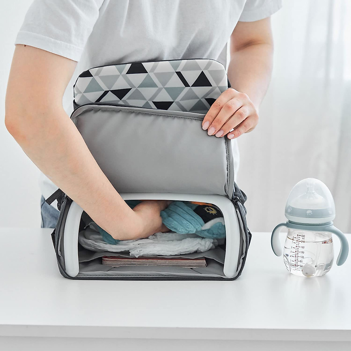 PandaEar Travel Booster Seat| Portable High Chair for Dining Table| Compact Lightweight Travel Seat with Adjustable Straps|Toddlers Baby Kids Boys Girls