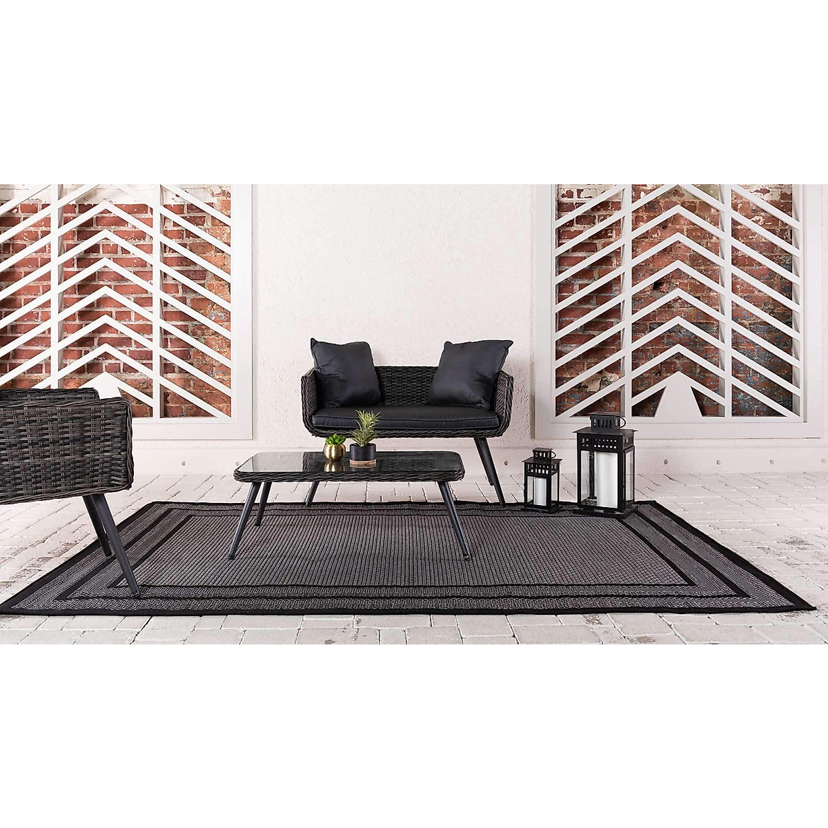 Unique Loom Outdoor Border Collection Area Rug - Multi Border (6' 1" x 9' Rectangle, Gray/ Black)