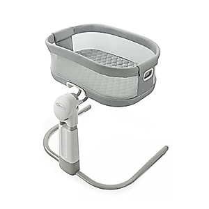 Graco® DreamMore™ Bedside Bassinet Deluxe with Calming Motion, Skyler