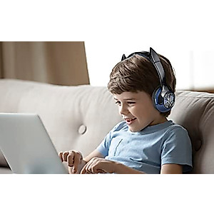 eKids Batman Kids Bluetooth Headphones, Wireless Headphones with Microphone Includes Aux Cord, Volume Reduced Kids Foldable Headphones for School, Home, or Travel