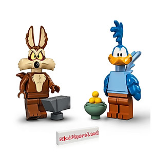 LEGO Looney Tunes Minifigures Series 71030 - Road Runner and Wile E. Coyote Combo (with Minifigureland Tile)