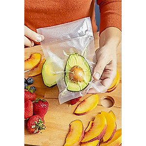 Avid Armor - Small Pint Size Vacuum Sealer Bags, Vac Seal Bags for Food Storage, Meal Saver Freezer Vacuum Sealer Bags, Sous Vide Bags Vacuum Sealer, Non-BPA, 5 x 8 inches, Pack of 100