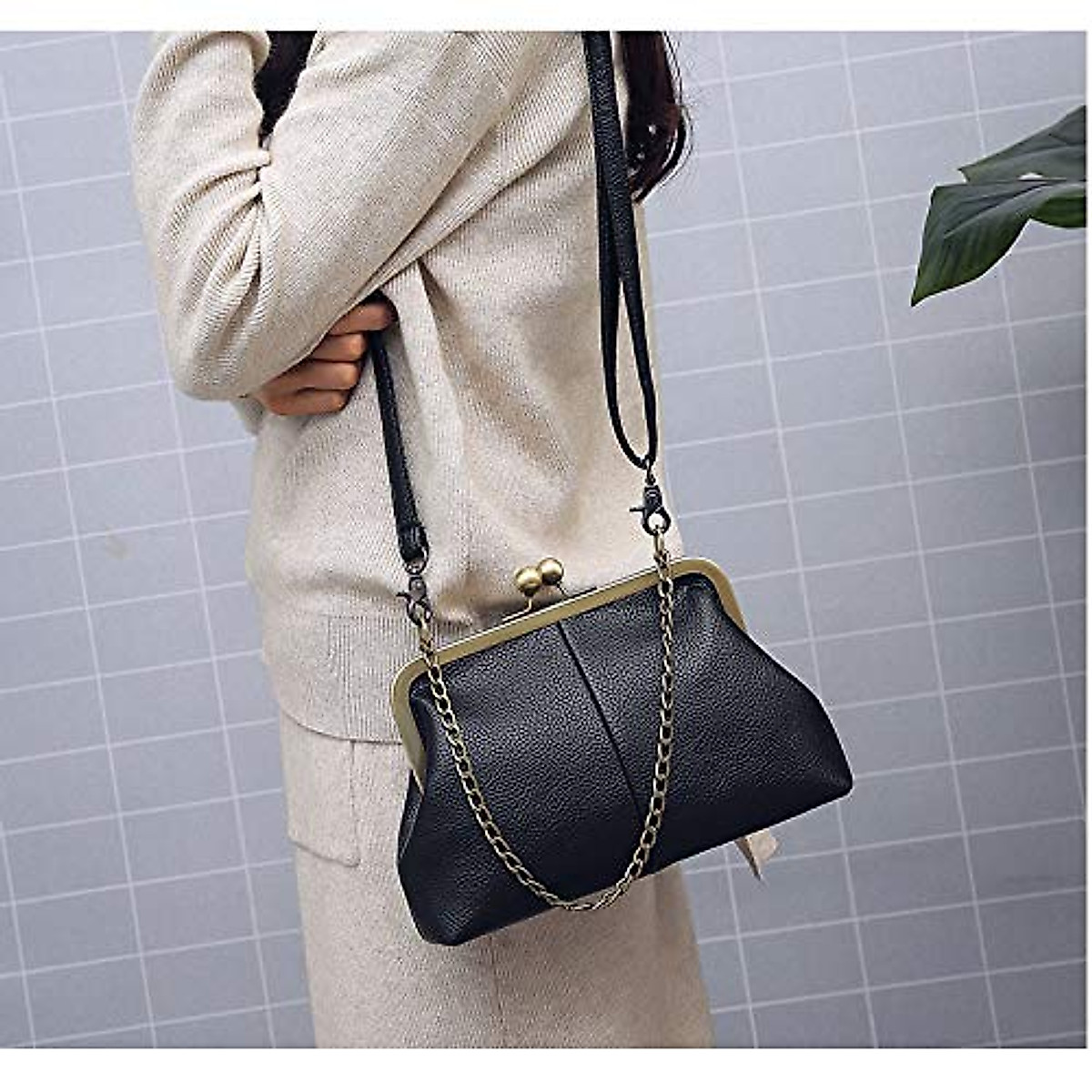 Abuyall Women Small Retro Purse Vintage Top Handle Handbag Kiss Lock Shoulder Bag Black