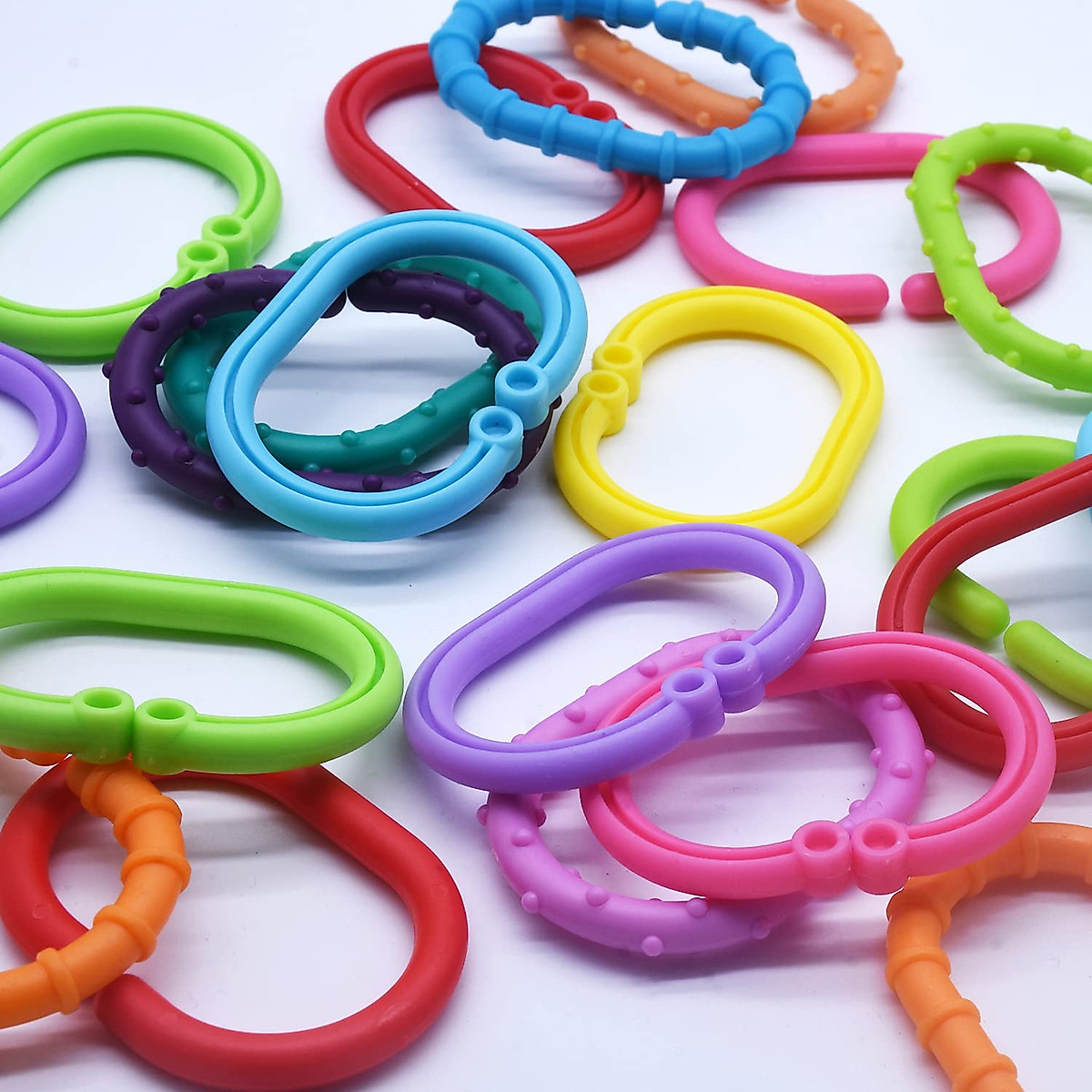 COLVWOFA Baby Toys Links-to-Go Car Seat and Hanging Stroller Ring Toy, Larger Connecting Ring Travel Accessory Set