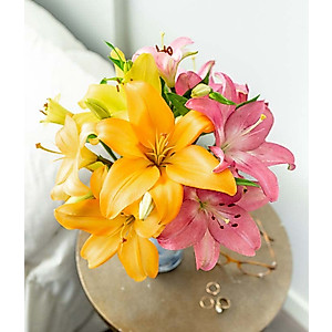 From You Flowers - Stunning Lily Bouquet with Glass Vase (Fresh Flowers) Birthday, Anniversary, Get Well, Sympathy, Congratulations, Thank You