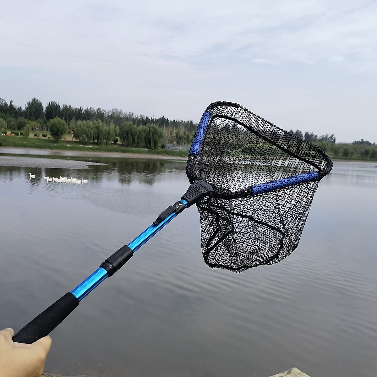 Folding Fishing Landing Net Floating Fishing Net Rubber Fishing Net Collapsible for Saltwater Freshwater Retractable Fish Net for Fishing Lightweight Kayak Fishing Net