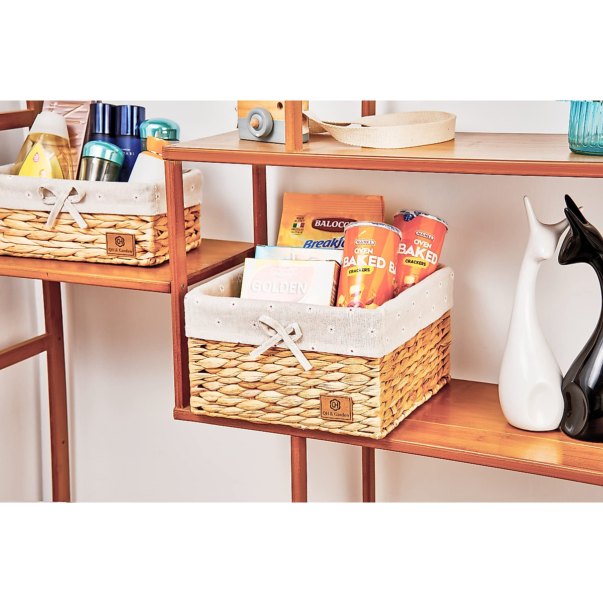 QH & Garden Hand-Woven Water Hyacinth Storage Baskets for Organizing,Decorative Square Wicker Basket with Detachable Liner,Natural Seagrass Woven Organizer Baskets for Shelves(set of 3)