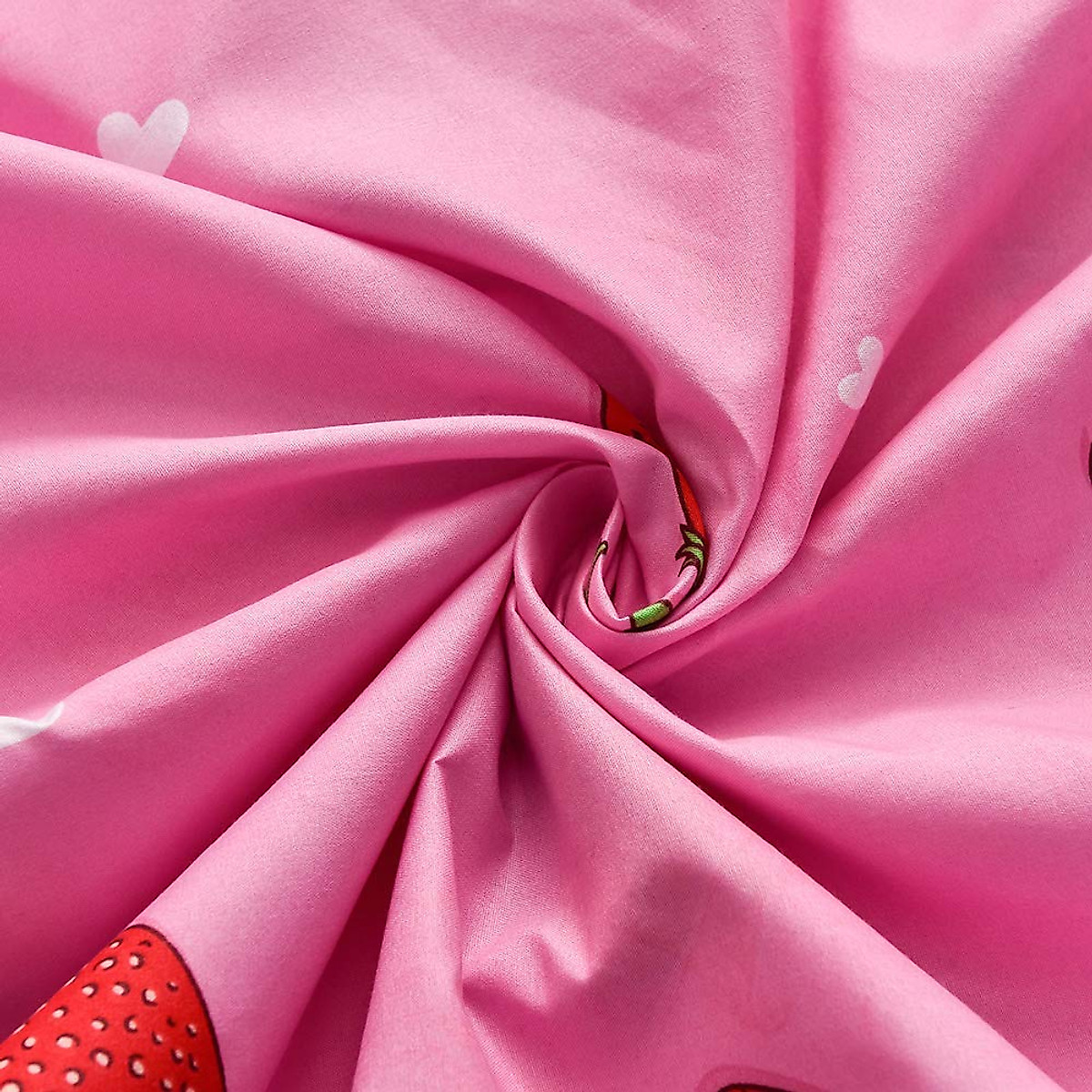 Lightweight Hotel Luxury Duvet Cover 3 Piece Set-Kids Kawaii Cute Fruit Strawberry Ultra Soft Premium Microfiber Breathable Comforter Cover with Zipper Closure, Corner Ties Full/Queen (90x90 inches) …