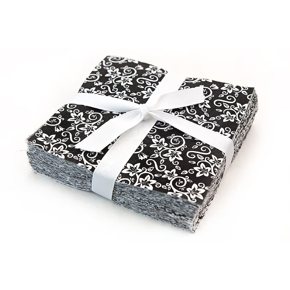 Black White Fabric Quilt, 96 Piece 5 inch Pre Cut Charm Pack Quilt Fabric, 100% Cotton Quilt Fabric