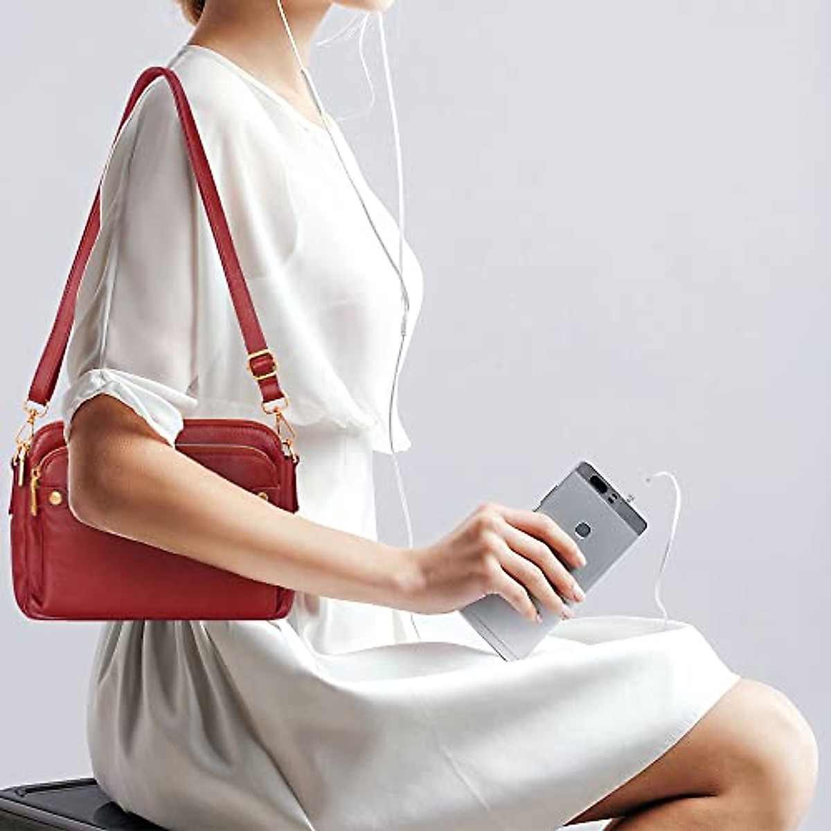 Crossbody Leather Shoulder Bags and Clutches, 2023 New Three-Layer Leather Adjustable Strap Clutch Bags for Women (Red)