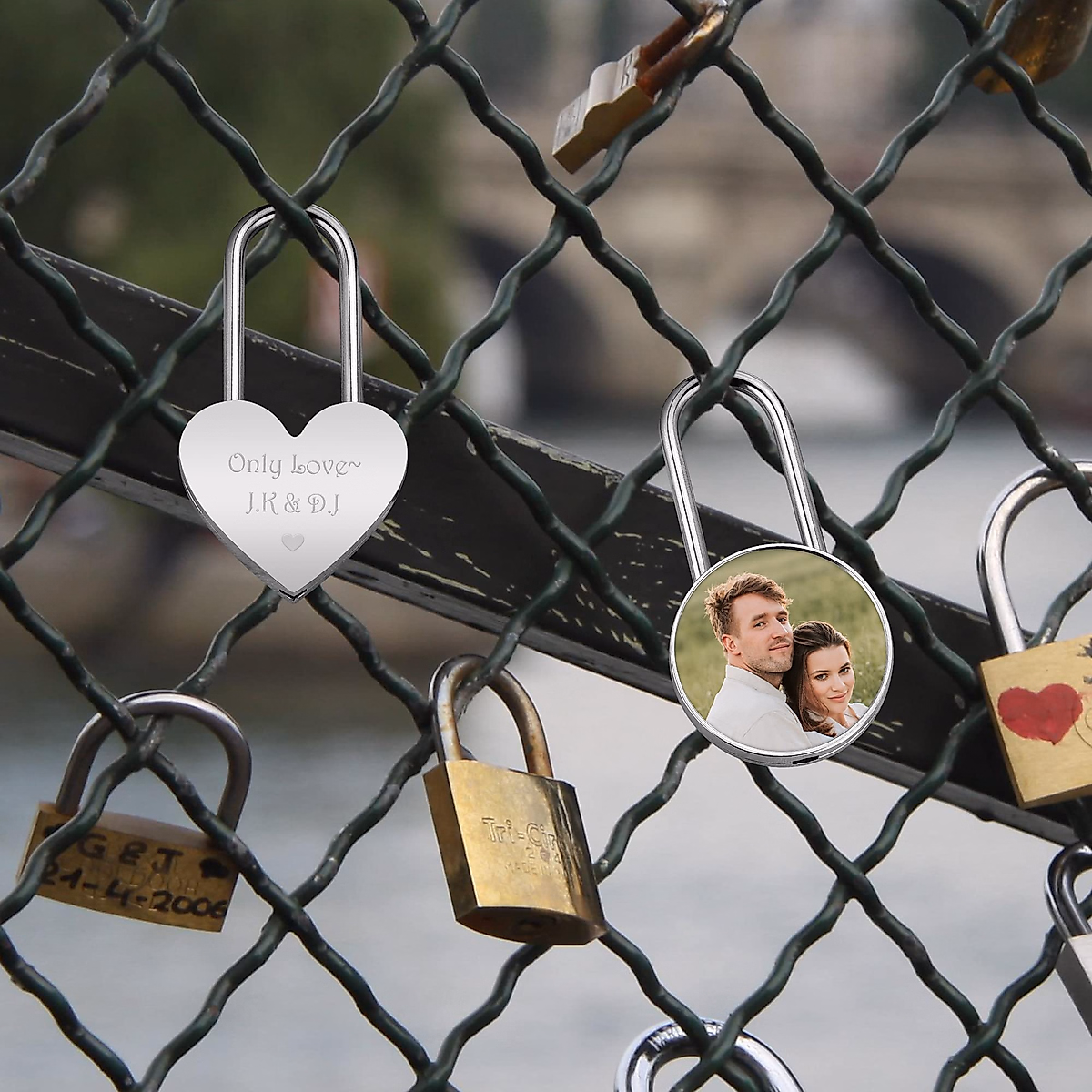 PiercingJ Padlock with Key Personalized Love Heart Lock Customized Photo Engraving Wish Lock for Couple Friends Birthday Christmas Valentine's Day Gift