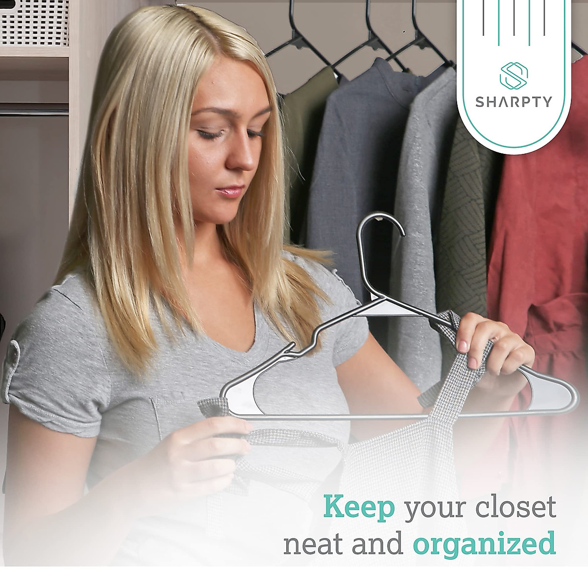 Sharpty Plastic Hangers, 20-Pack, Slim, Space Saving, Heavy Duty, Notched, Durable, Smooth, Fabric-Friendly, Ideal for Clothing, Coats, Shirts, Ties, Belts, Accessories - Black